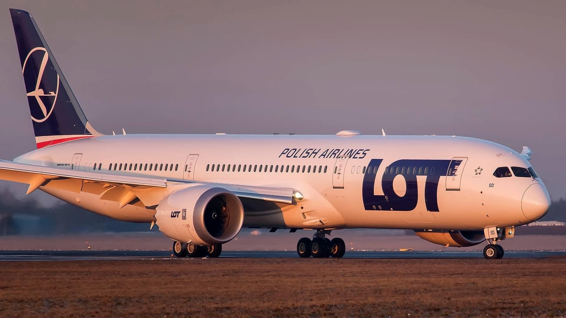 LOT Polish Airlines uplifts record freight from Delhi, Mumbai to Poland