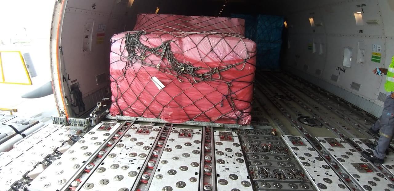 AirBridgeCargo's first-ever commercial flight to India lifted 80T ...