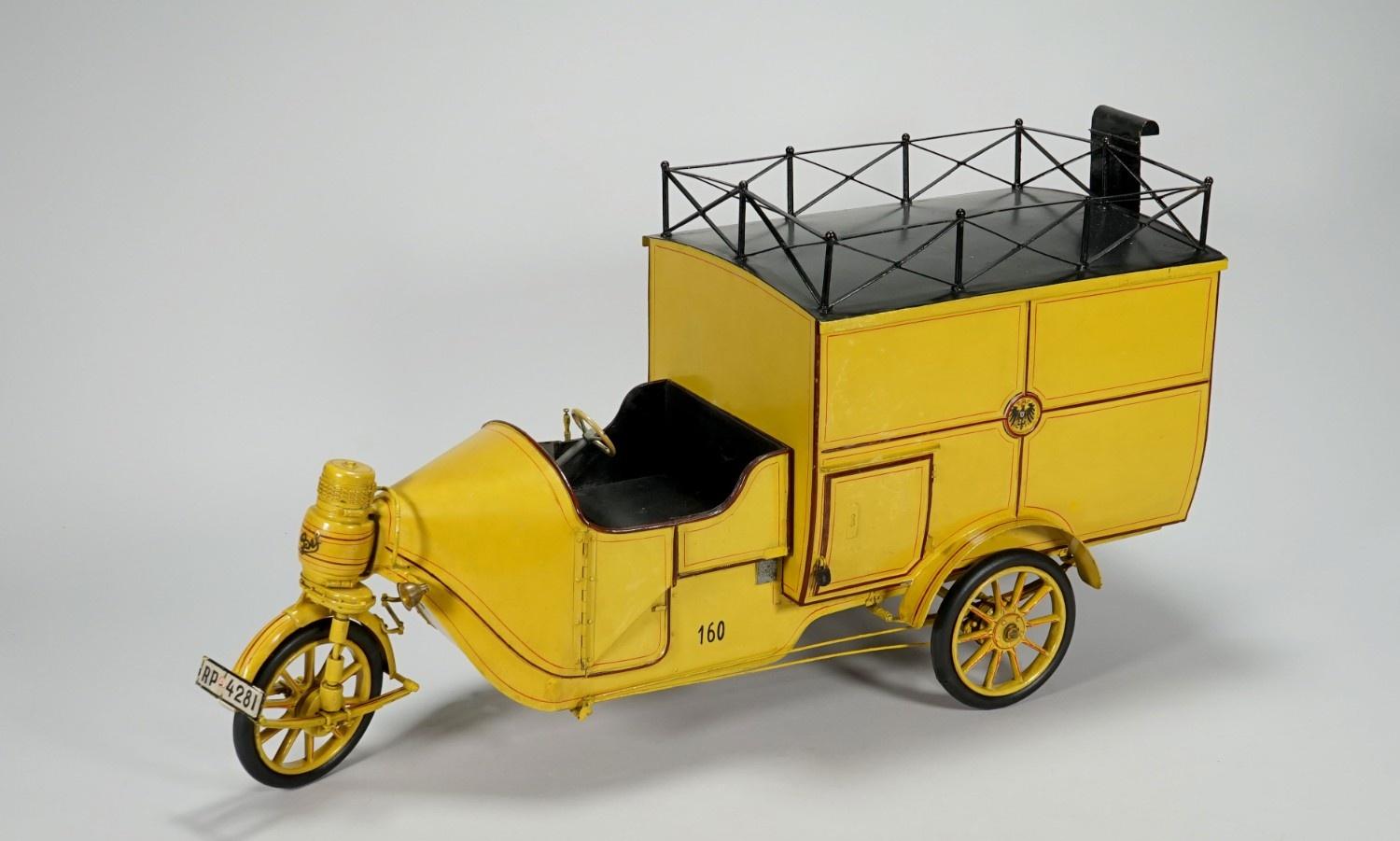 A century on electric wheels: Germany’s postal vehicles revolutionised