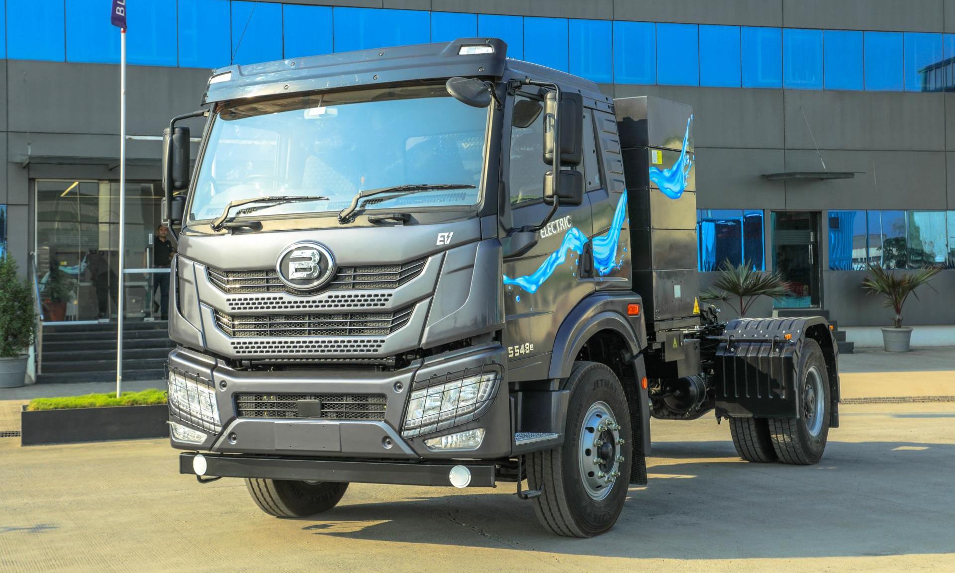 Blue Energy unveils heavy-duty EV truck, Mumbai-Pune electric corridor